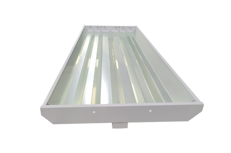 GABINETE HIGHBAY INDUS 4 CABLEADO PARA 6 TUBOS LED T5 ALA ESPECULAR ...
